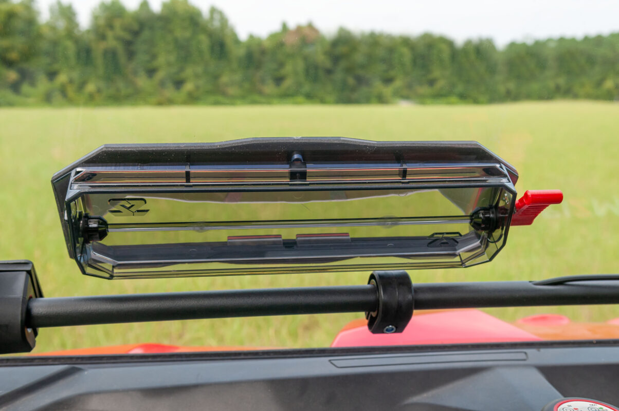 Flip-Up Vented Windshield (Scratch Resistant Polycarbonate) – Can-Am ...